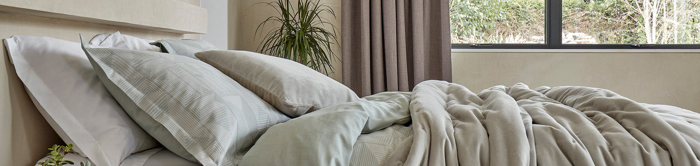 Bedding Collection | Christy