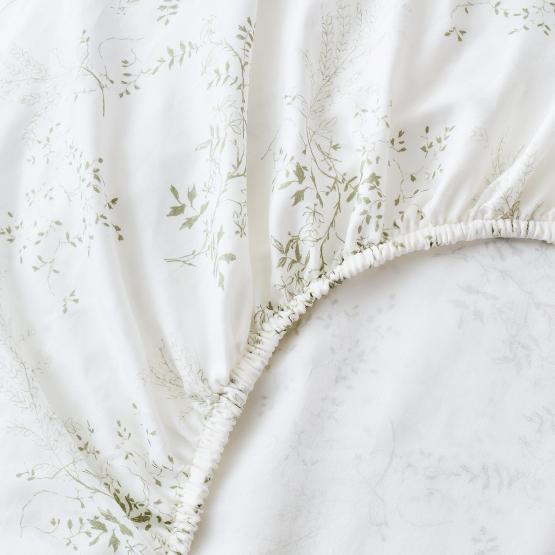 Pea Shoots Fitted Sheets – Christy